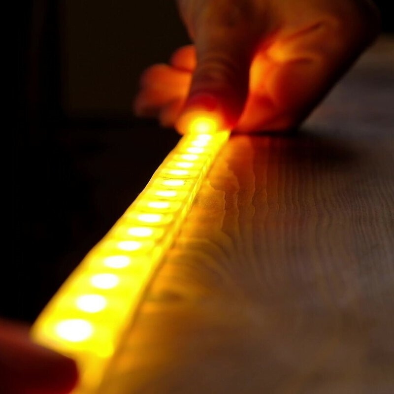 Qivation TiO2 Smart LED Light Strip (Full Colour 2M Starter Kit ...